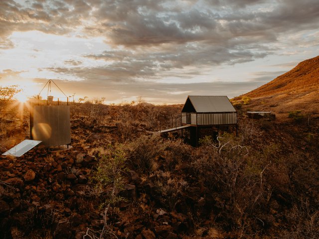 Etendeka Mountain Camp, Damaraland: Details & Trip Builder | Viatu Travel